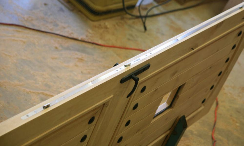 How Multipoint Locking Systems Increase Home Security